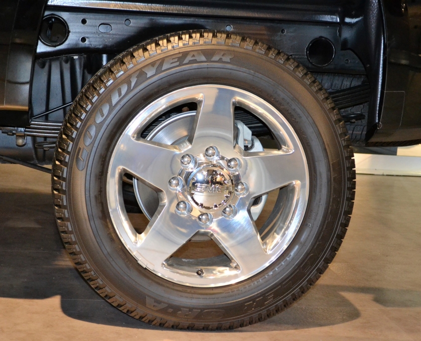 Auto Repair Shop Ontario | Tire Shop | Supreme Auto Care